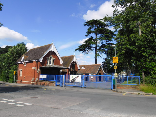 Hayes School, Bromley | Kent Flooring
